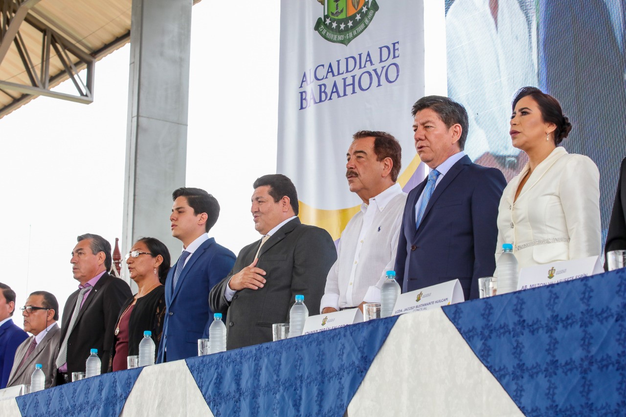 Optimismo en posesión de autoridades municipales del cantón Babahoyo ...